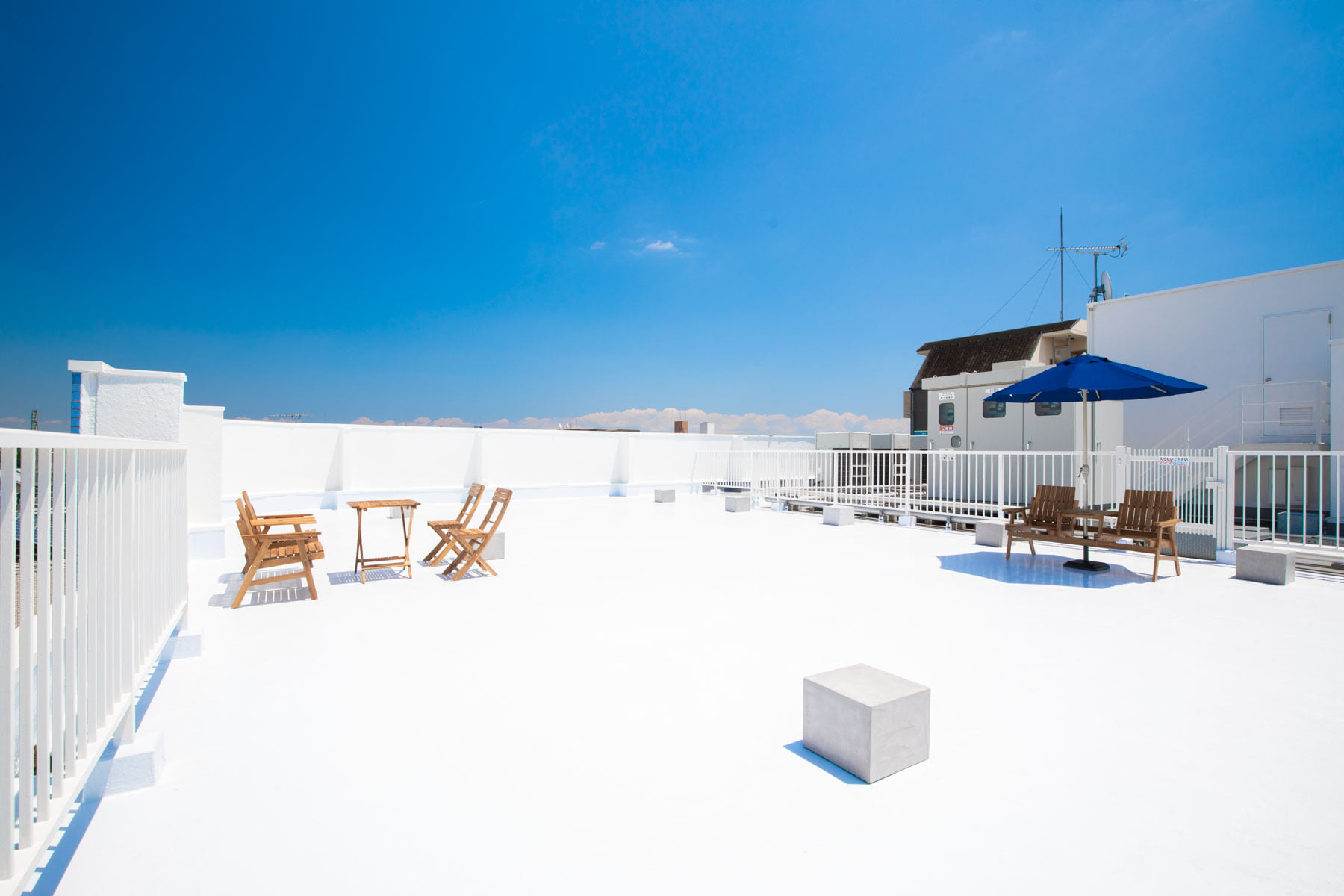 STUDIO BIGBEAR roof top - STUDIO PRESS