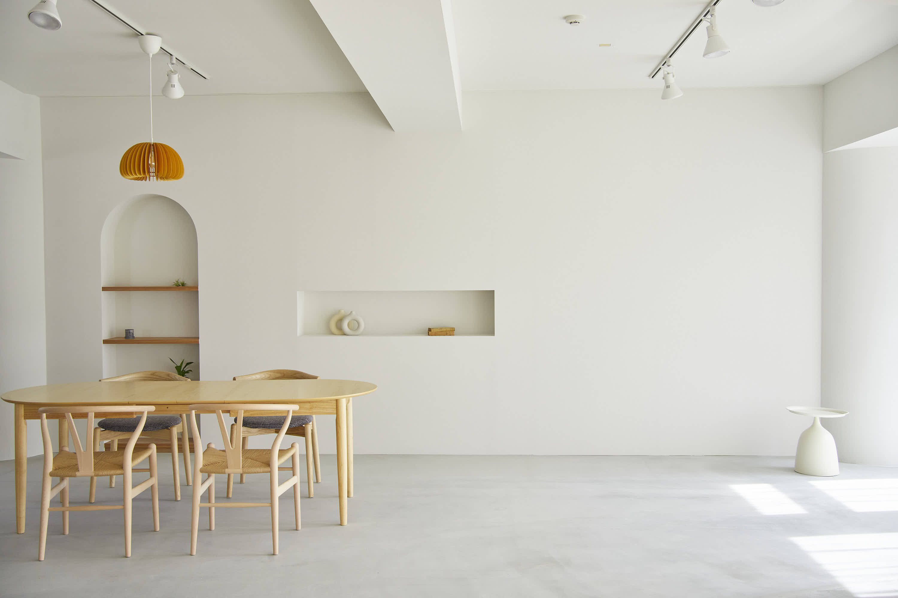 Beige/R STUDiO - STUDIO PRESS